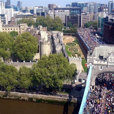 Particle News Tigst Assefa Sets Women Only World Record At London