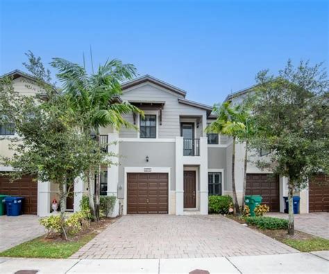 Daniela Cenzano On Linkedin 6015 Nw 104th Ct Doral Fl 33178