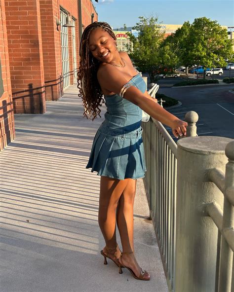 Delaney Sheridan Delaney Sheridan • Instagram Photos And Videos