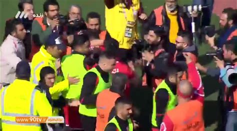 گل احمد نوراللهی به استقلال لیگ برتر ۱۳۹۷۹۸ طرفداری