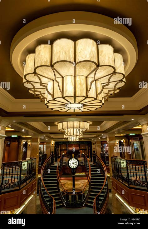 Art Deco Lighting Papirio