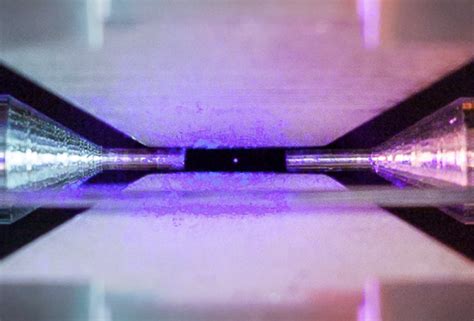 This Extraordinary Photo Shows A Single Atom Captured Using An Ordinary