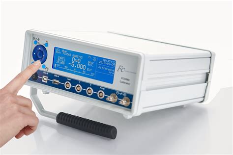 Portable Calibrator And Precision Manometer Furness Controls