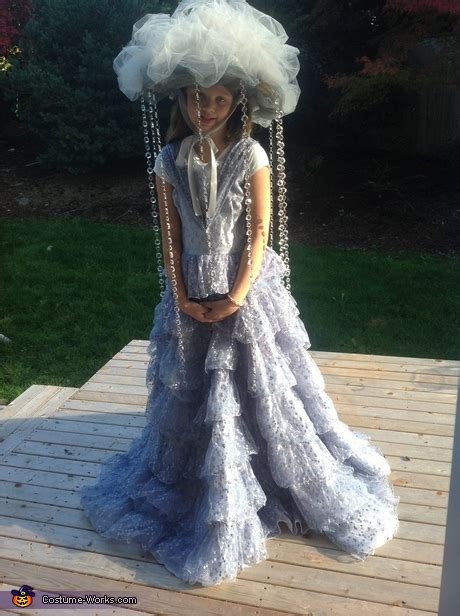 Creative Scary Costumes For Girls