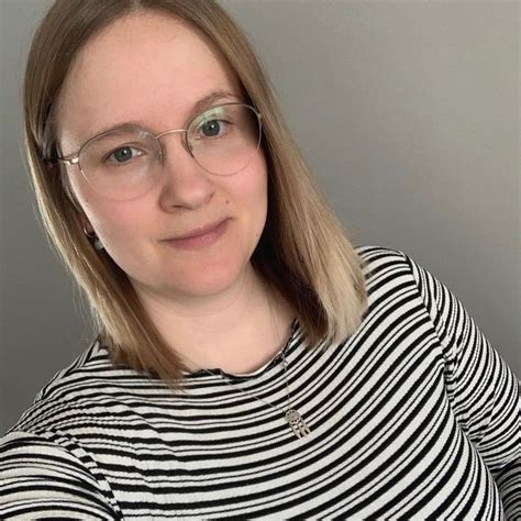 Stephanie Clasens Instagram Twitter And Facebook On Idcrawl