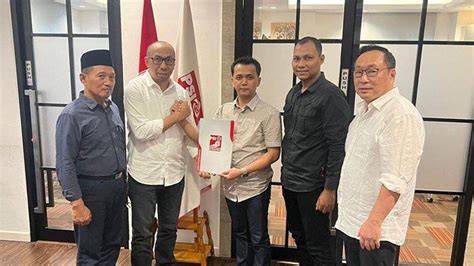 Pilkada Merauke Hendrikus Mahuse Dapat Surat Tugas Dari Partai Psi Di