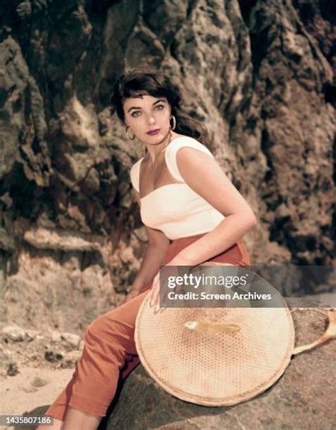 Glamour 1958 Photos And Premium High Res Pictures Getty Images