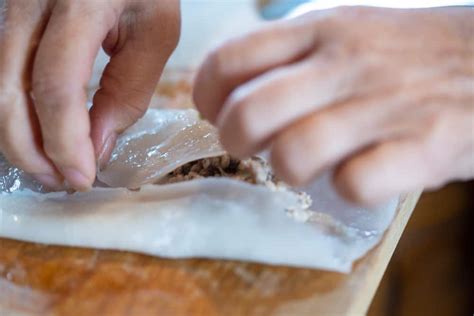Easy Recipe For Banh Cuon Vietnamese Steamed Rice Rolls