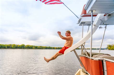 Houseboat Rental With Slide At Gary Delariva Blog