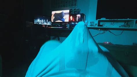 Дряхлый дедушка трахает секс куклу Xhamster