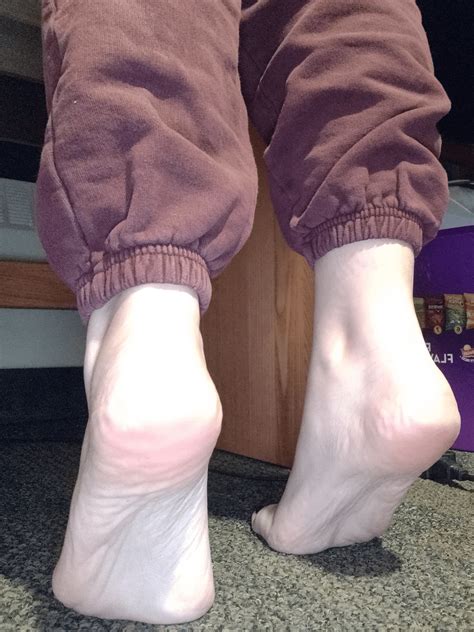 Any Last Words Before I Crush You With My Feet R Giantessfeet