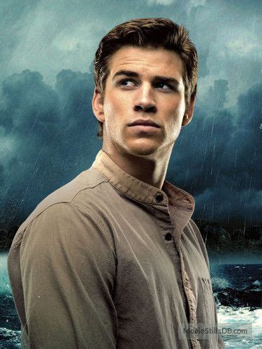 The Hunger Games Catching Fire Promo Shot Of Liam Hemsworth Hunger