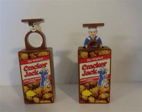 Vintage 1999 Cracker Jack Magnifying Glass And Cracker Jack Compass