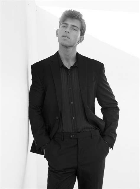 Benjamin Nicolajsen Mega Model Agency