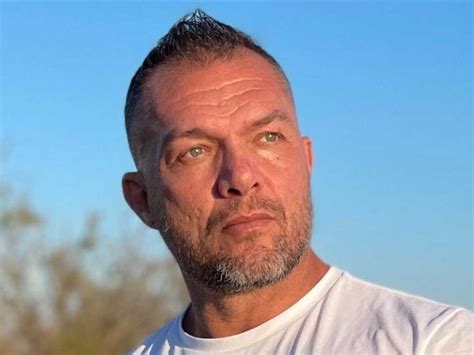 Pas Vu à La Télé Dans Mariés Au Premier Regard Pascal Révèle Son Côté Démon Pas Montré à L