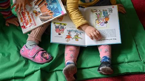 Von Wegen Bienchen Und Blümchen Wann Sollten Eltern Ihre Kinder über Sex Aufklären Und Wie