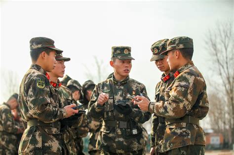 助力备战打仗新征程：武警第一机动总队某支队兼职侦察员集训周静情报部队新浪新闻