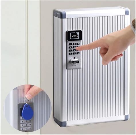 Jp 鍵入れボックス 暗証番号 鍵不要 キーボックス 24本 電子ロック 鍵収納 鍵管理 オフィス プッシュ式 壁掛け