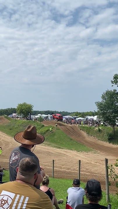 90s Prerunner Explorer Jump Automobile Offroading Offroad Ford Prerunner Silverlake