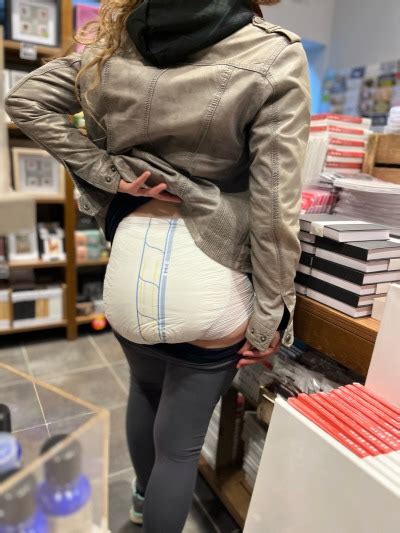 Just Me At The Store 🛒🛒 —— Kleine Shoppingtour 🛒 Tumbex
