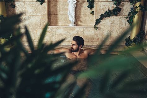 Top 5 Gay Bathhouses In Los Angeles Timoteo