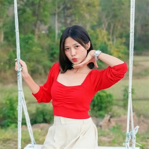 Rii Riiou On Threads