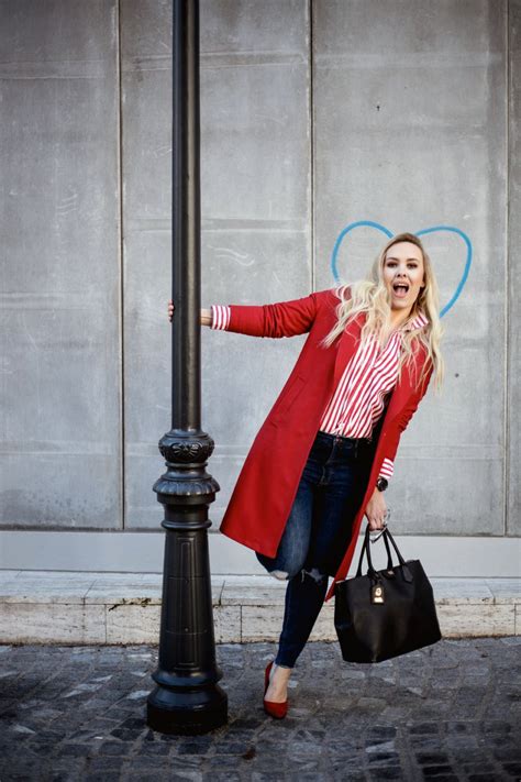 Blogerka Anja Anić “dom Je Tam Kjer živi Moja Družina”