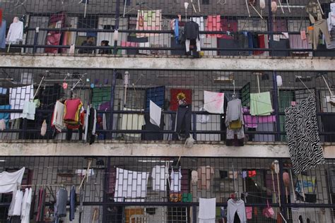 Entregan Su Comida Para Recibir Toallas Higiénicas Así Es El Drama De