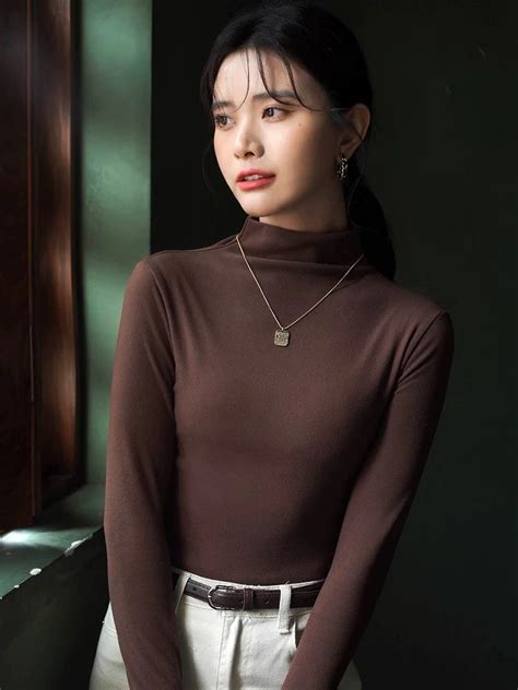 Solid Turtle Neck Pullover Top Newme