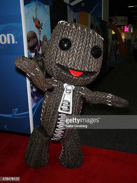 Sackboy Photos And Premium High Res Pictures Getty Images