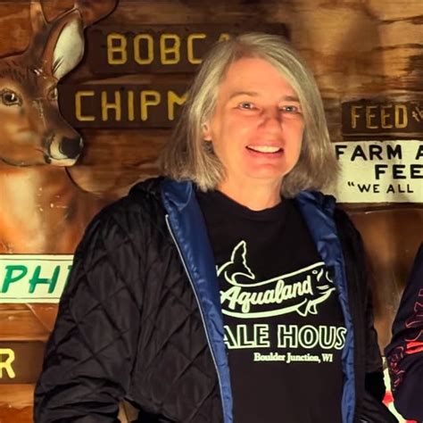 Kristin Carnes Kristin Carnes 7 • Threads Say More