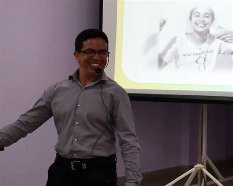 Con Casi A Os Sebasti N Descubri Su Identidad Primera Edici N