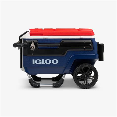 Igloo And Minecraft Build Two Exclusive Cooler And Drinkware Collectio Igloo