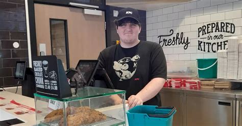 Teen Lands Kfc Job After Leaving School With Three Gcses Bootle