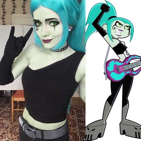 Pin By Danielle Leslie On Danny Phantom Cosplay Halloween Costume