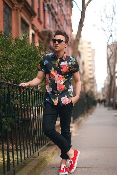 20 Floral Shirt Outfits For Men Styleoholic