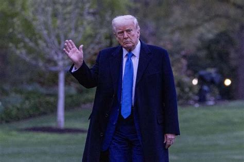 Trump Diz Que Tarifas Já Estão Trazendo Bilhões Aos Eua E Volta A