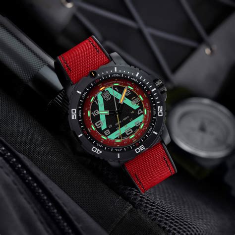 Luminox Presents New „ice Sar 1080 Series Insight Luxury