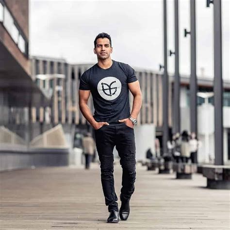10 Quick Questions With Fitness Expert Sam Vas Lets Go Vegan Australia
