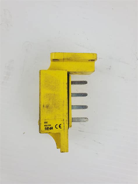 Banner Lr41887 Maxi Beam Power Block Rp8t Metal Logics Inc