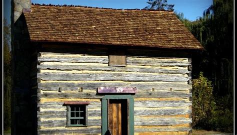 Seth Babb Homestead C 1787 Receives Award