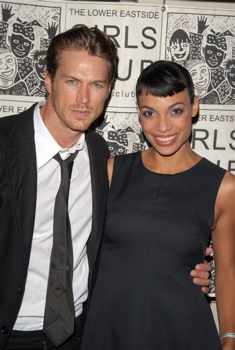 Rosario Dawsons Dating History Joshua Jackson Cory Booker More Us Weekly