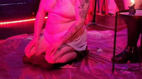 Fat Dykes Play With Candles In Public Fuzzslut Clips4sale