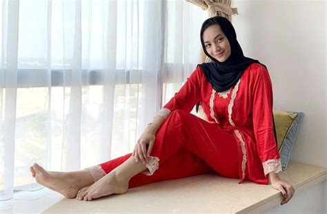 Natasya Nazreen Feet
