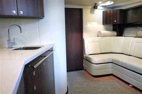 2014 Monterey 415 Sport Yacht Cruiser For Sale Yachtworld