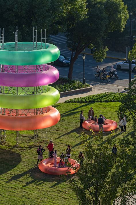 Public Art Installation “jump Urban Generator” By Daxing Jizi Design