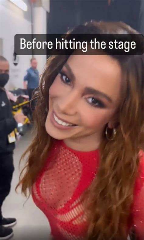 Anitta Antes De Ganhar Vma Vamos Lá Fazer História Quem Música