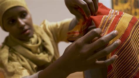 Ifrah Mansour Brings The Somali Story To Center Stage Tpt Originals