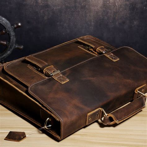 Genuine Leather Mens Cool Messenger Bag Briefcase Chest Bag Bike Bag