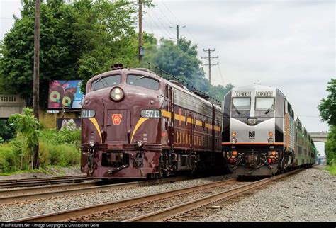 Railpictures Net Photo Prr 5711 Pennsylvania Railroad Emd E8 A At Hillside New Jersey By